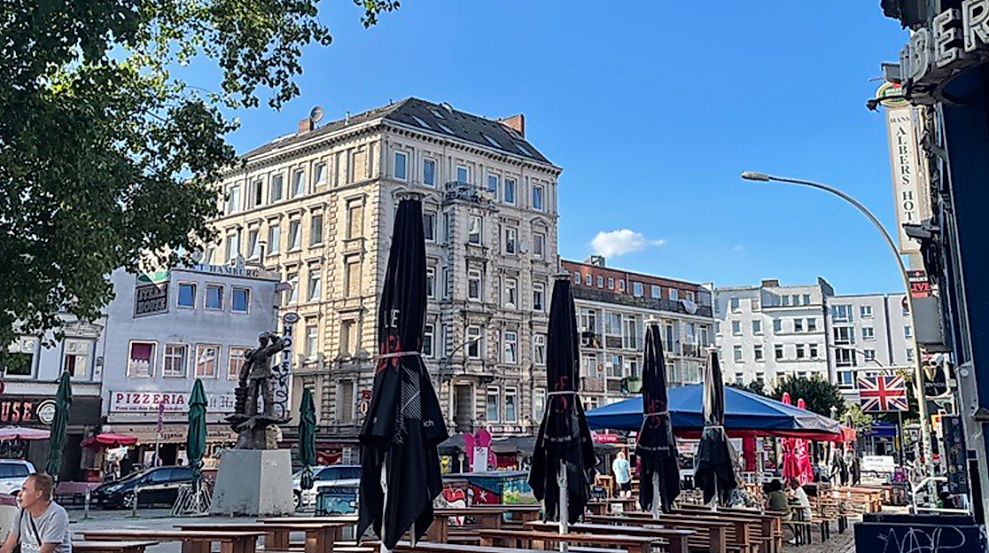 Hans Albers Platz Hamburg - Celebrate in the heart of St Pauli