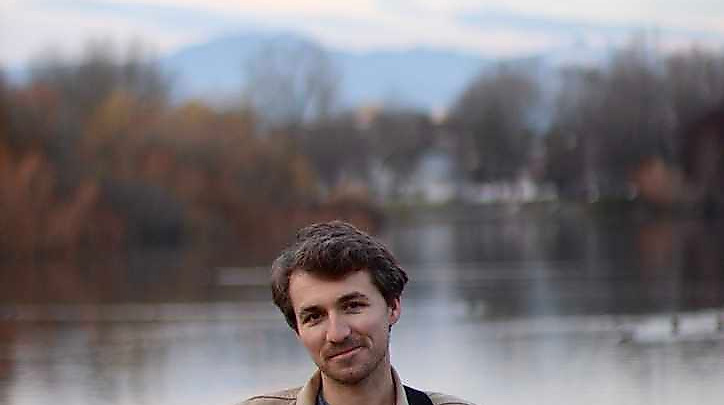 Luke Wallace (Folk, Singer-Songwriter)